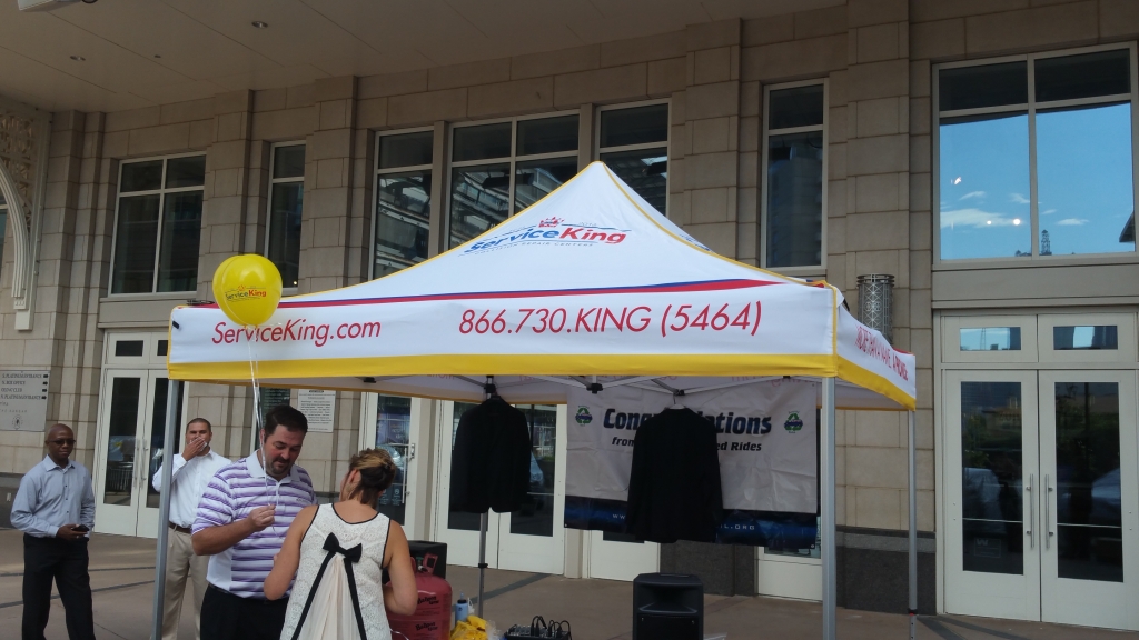 Service King Celebrates 40th by Donating Repaired Cars to Dallas ...