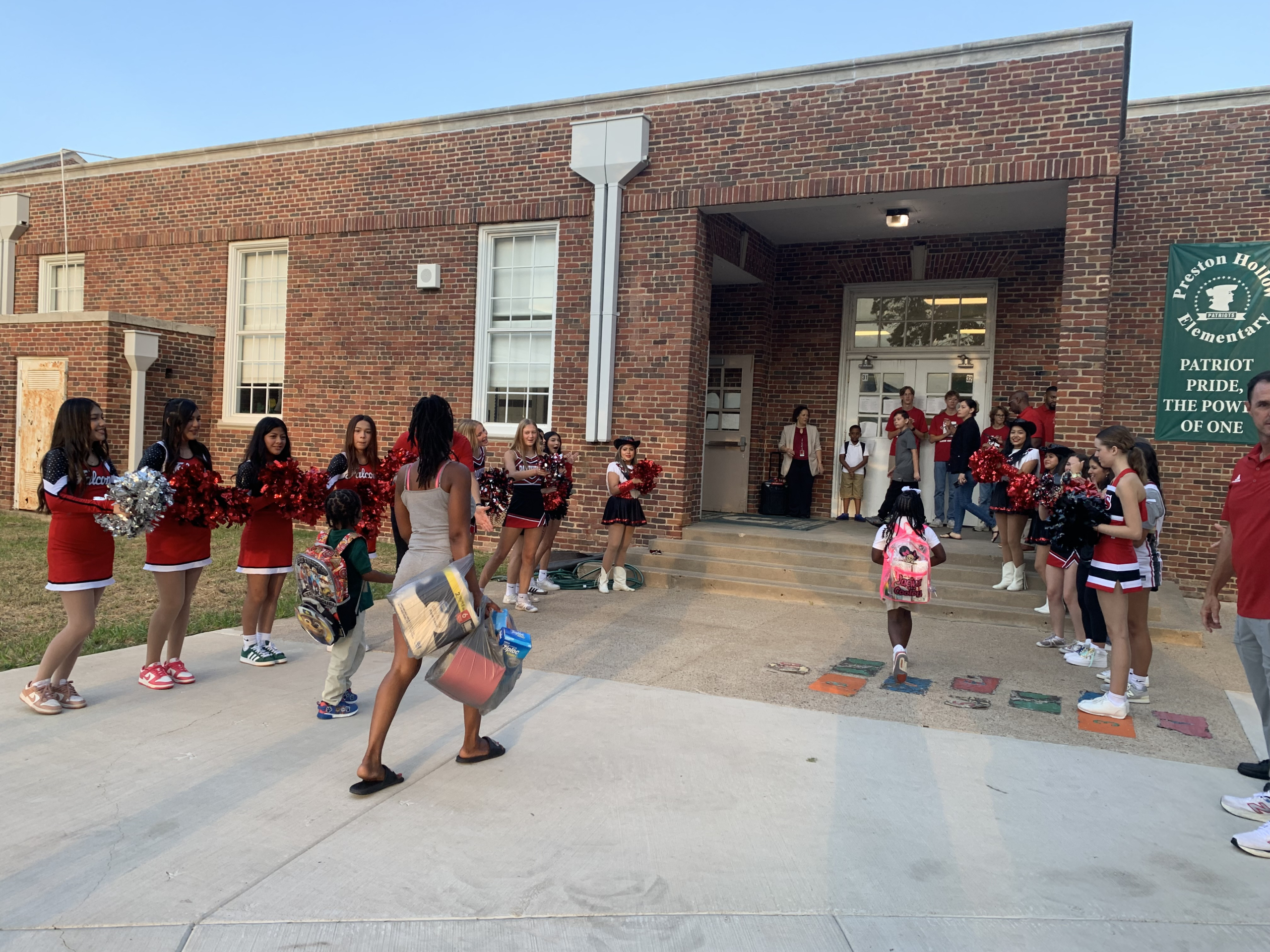 Texas Senate Votes Unanimously, Approving Texas Teacher Pay Hikes ...